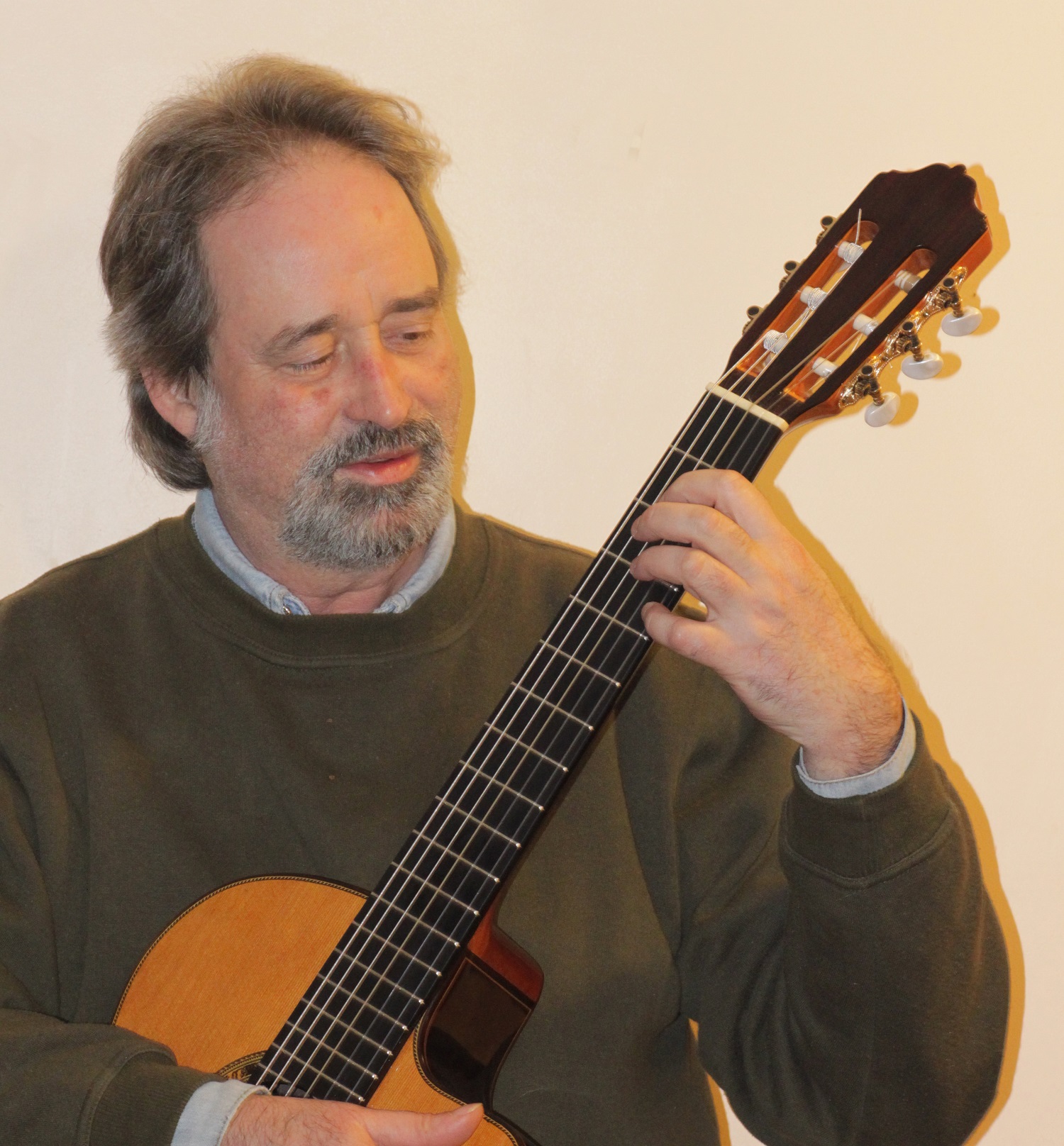 Peter Smith - Melbourne Music Teachers