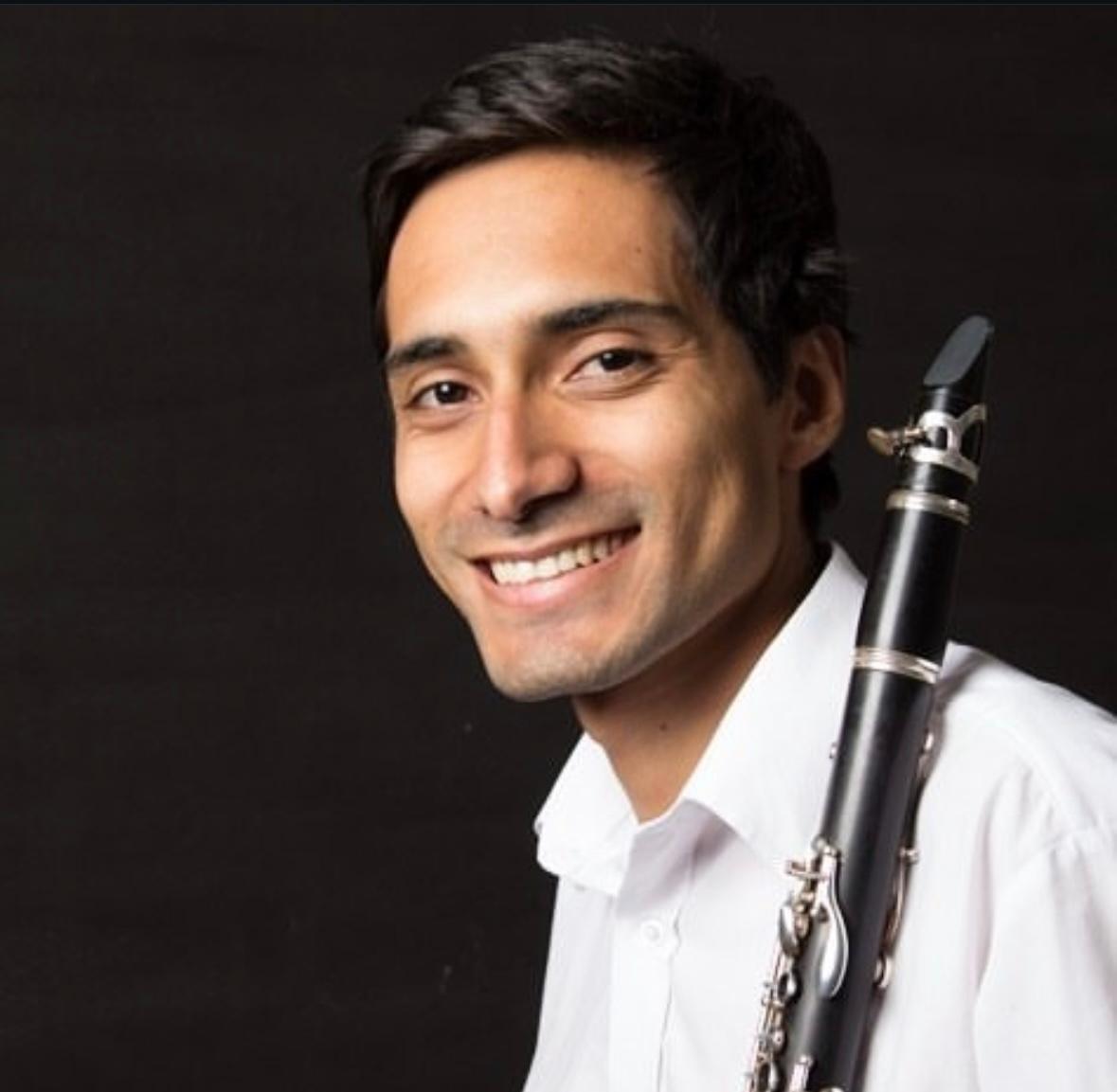 Andres Melo (Andres_saxclar) - Melbourne Music Teachers